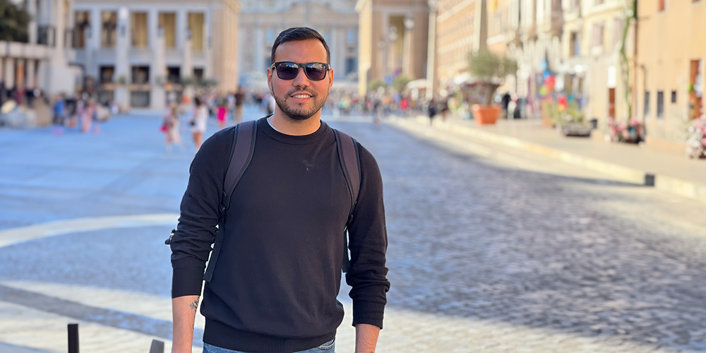 #HUMPHREYSHEROES 7 QUESTIONS WITH HENRY FLORES, PROJECT COORDINATOR ...